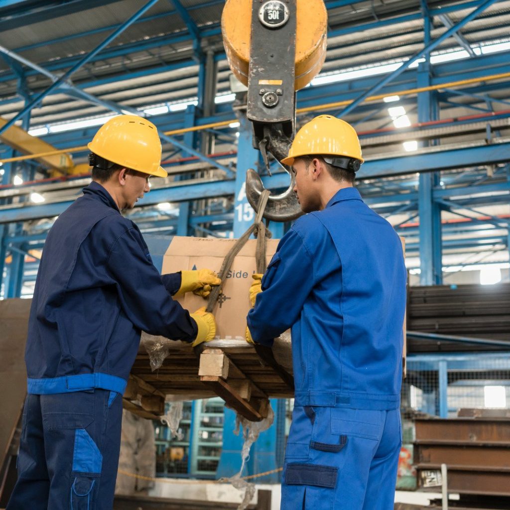 Manual Handling Training to Reduce Risks at Work | Phoenix Health Hub